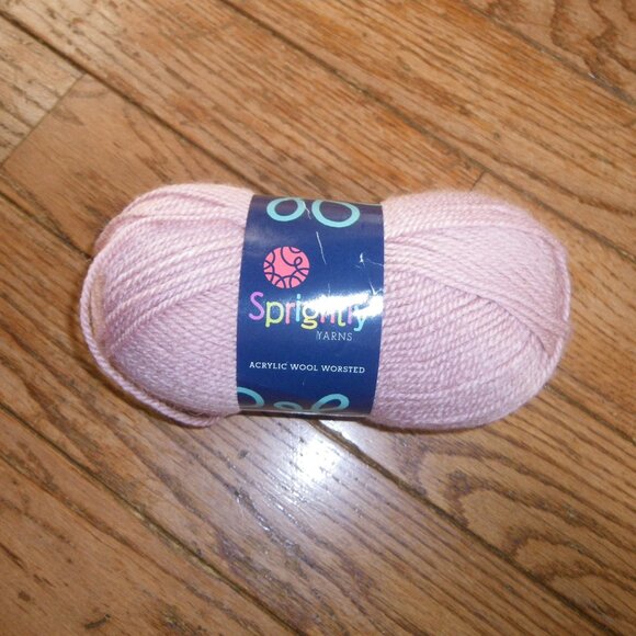 Office | 3 Skein Sprightly Yarns Acrylic Worsted Yarn Color Misty Pink ...